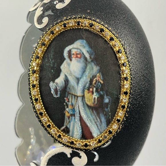 Eggsational Wonderland | Holiday | Real Emu Egg Santa Scene On Lighted ...